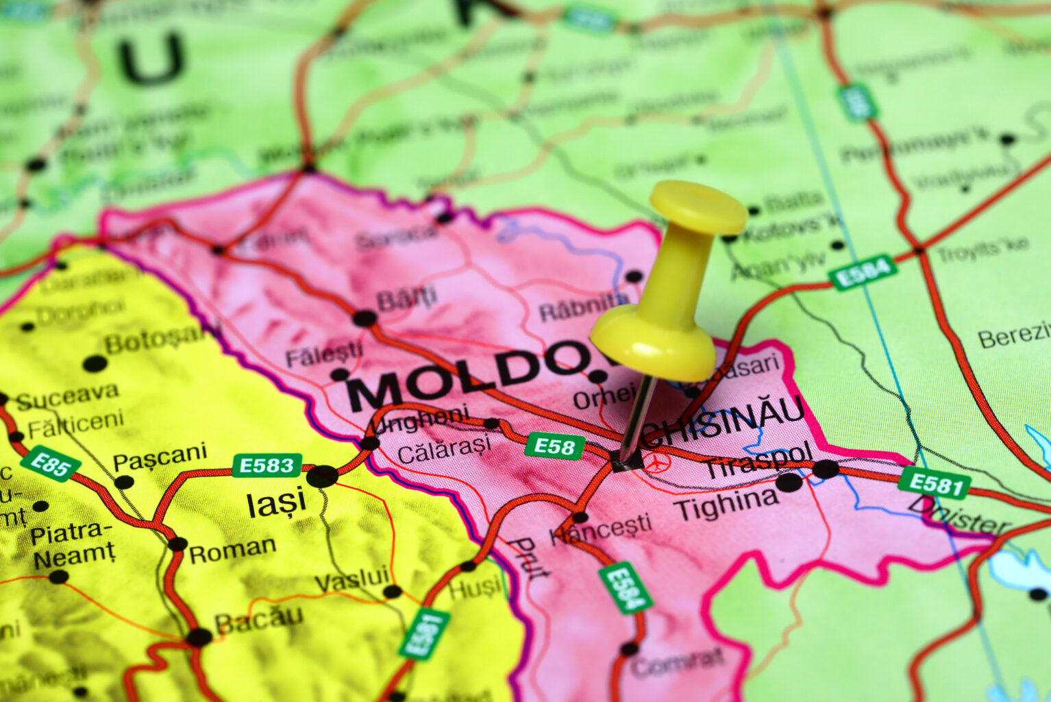 Hybrid CoE Working Paper 28: Moldova's struggle against Russia's hybrid ...